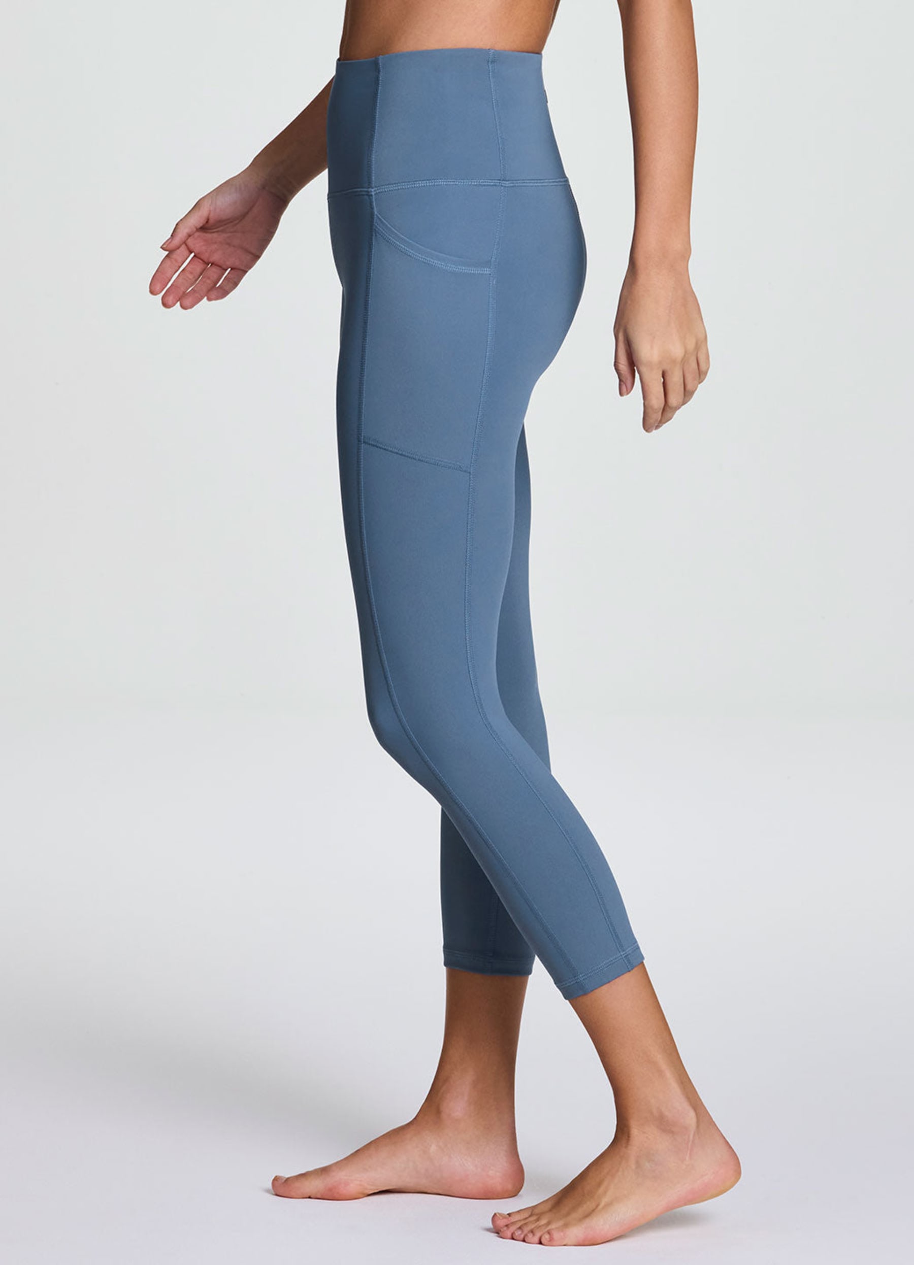 Tech Flex Ultra Hold Capri - RBX Active