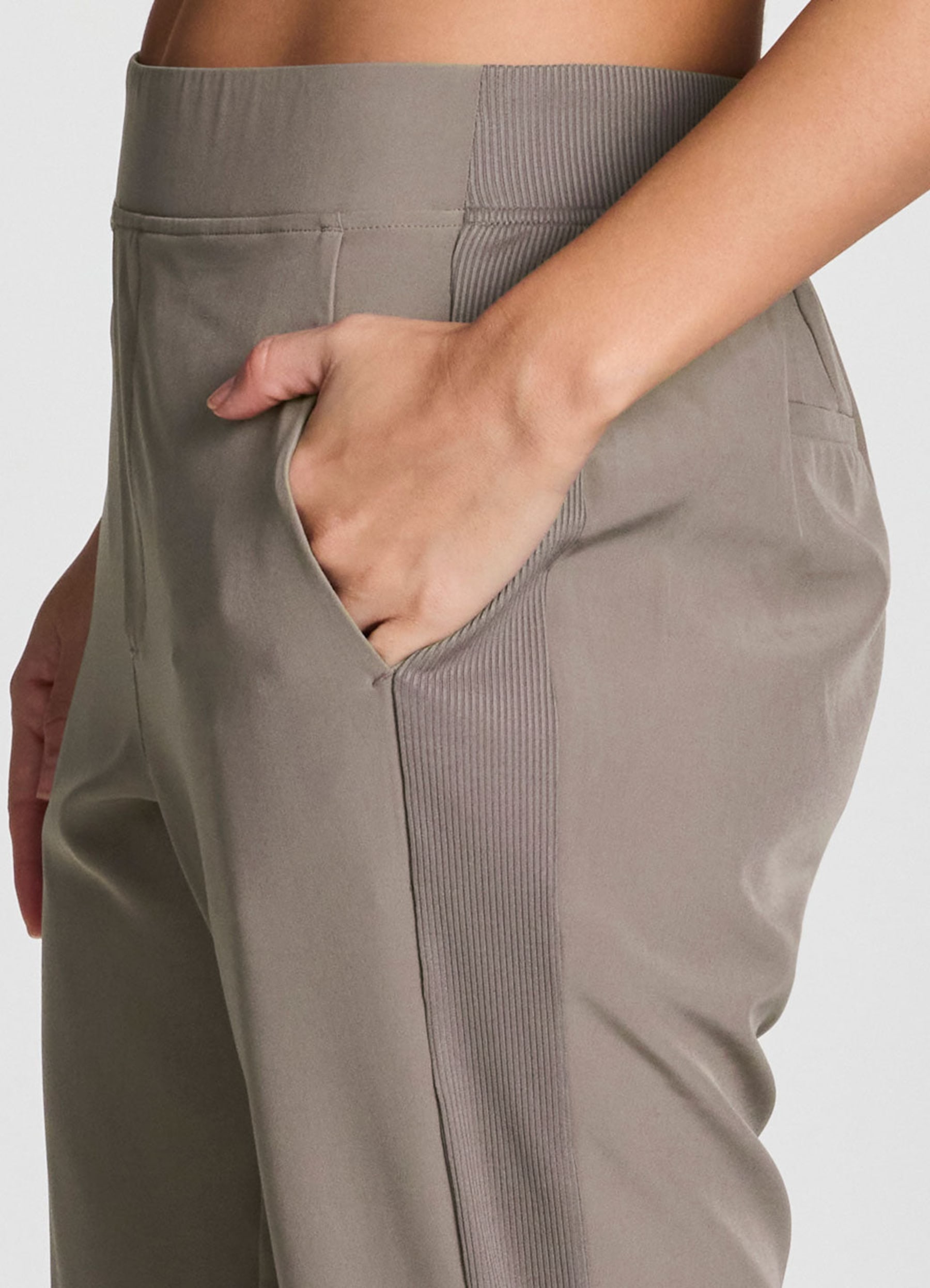 Everyday Ribbed Ankle Pant - RBX Active