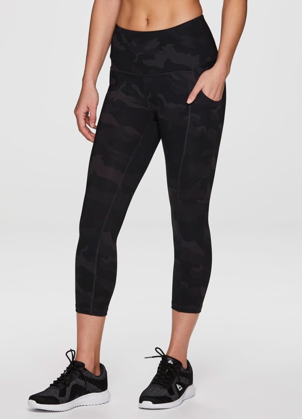 WOMEN'S CAPRIS – RBX Active
